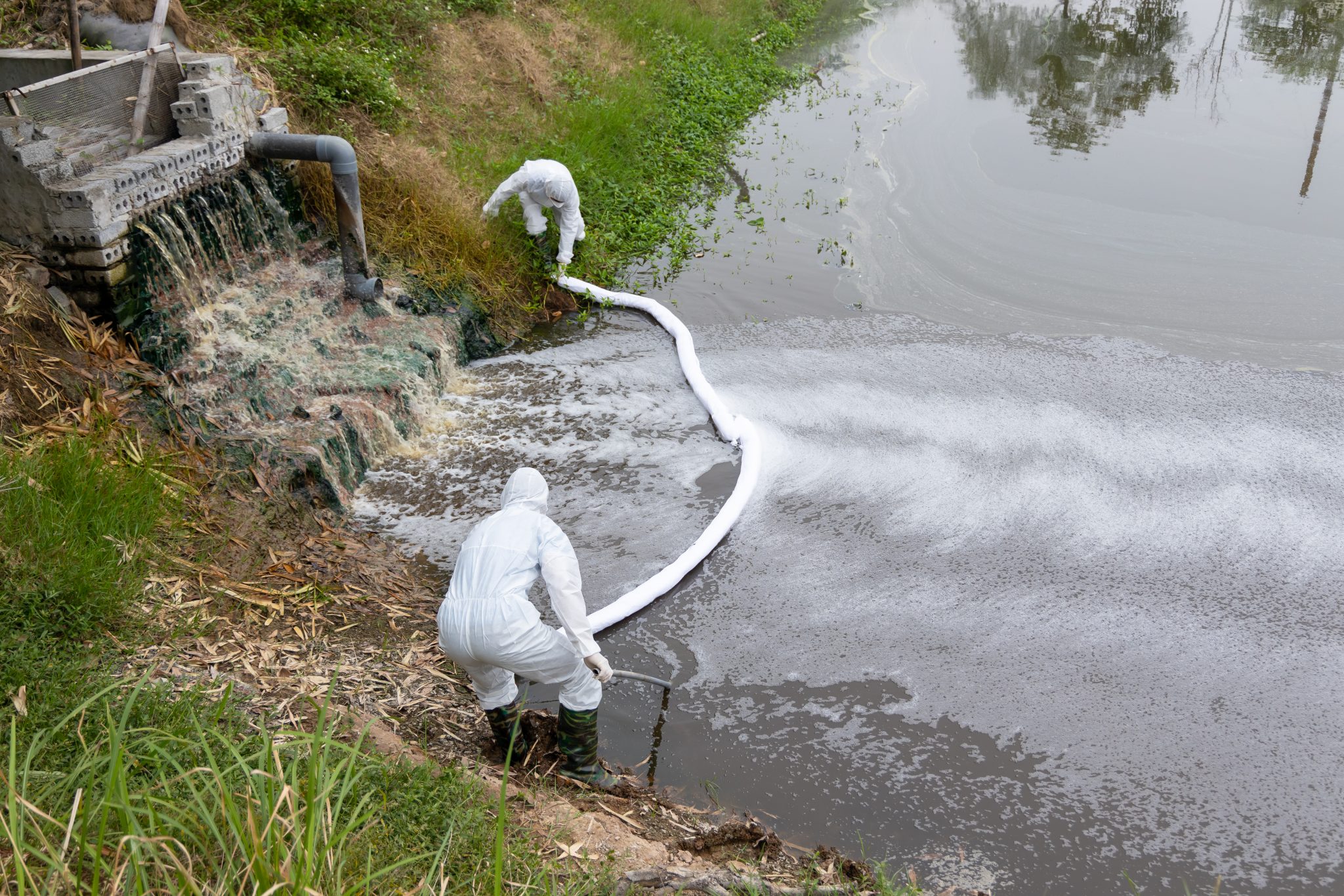 Oil Absorbent Boom N-FIBER | Up to 160L Oil/Unit – Vietnam - Bignanotech